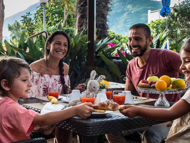 The Best 137 Family Hotels in Italy, sea & mountain!